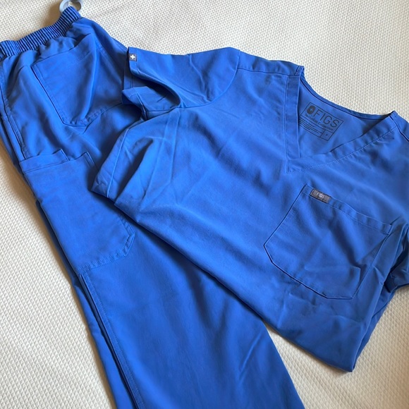 Figs | Other | Figs Light Blue Set Barely Worn | Poshmark